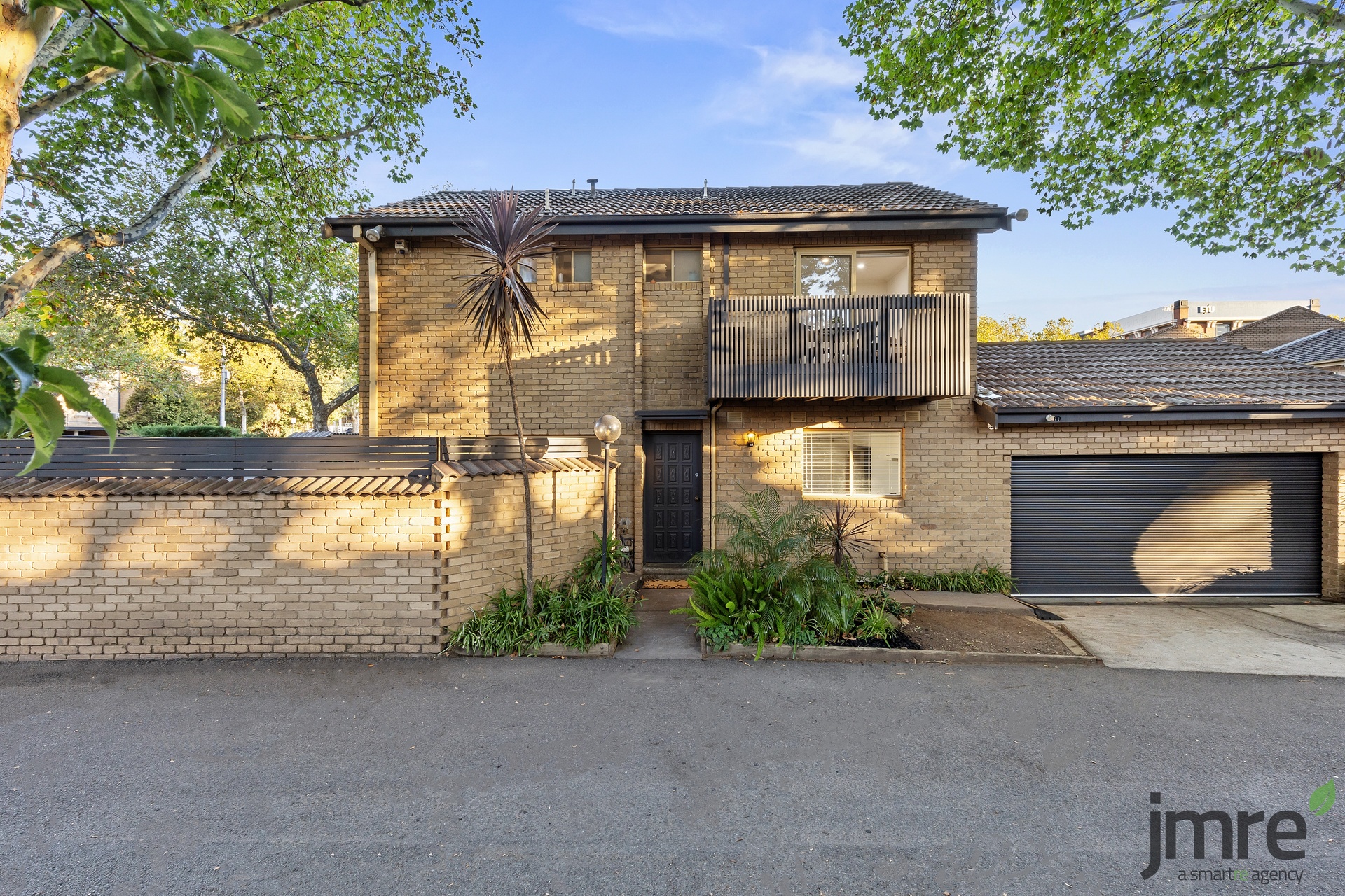 1/1 Plane Tree Way, North Melbourne VIC 3051 - JMRE